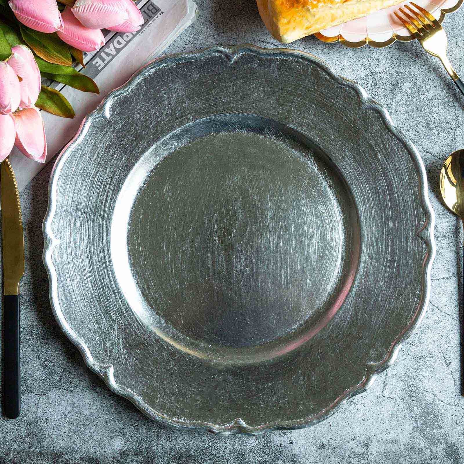 13" Silver Wavy Edge Plastic Charger Plate (12 Pieces) – Jenly ...