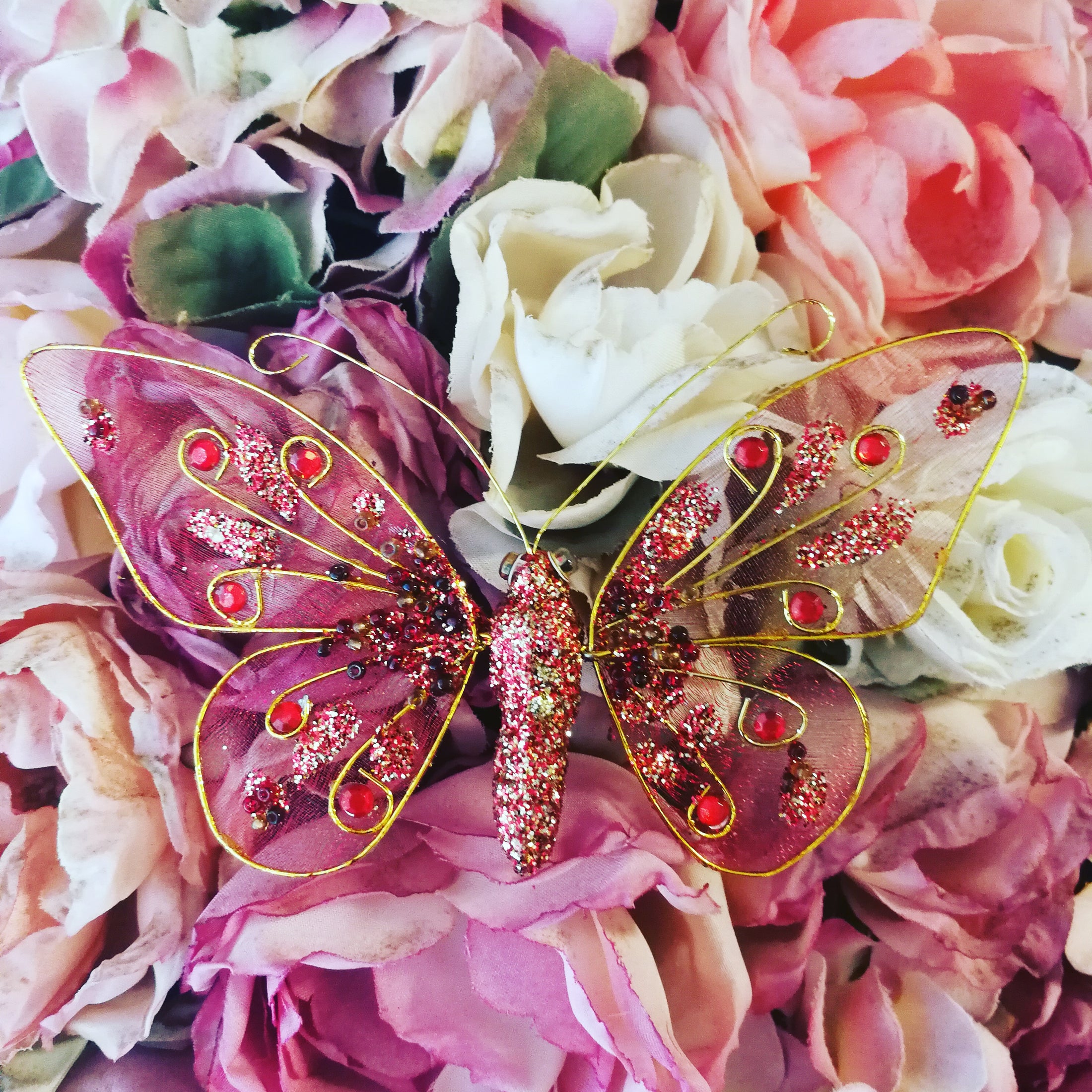 Glitter Organza Decorative Butterflies Red(12 pieces) – Jenly Wholesale Inc